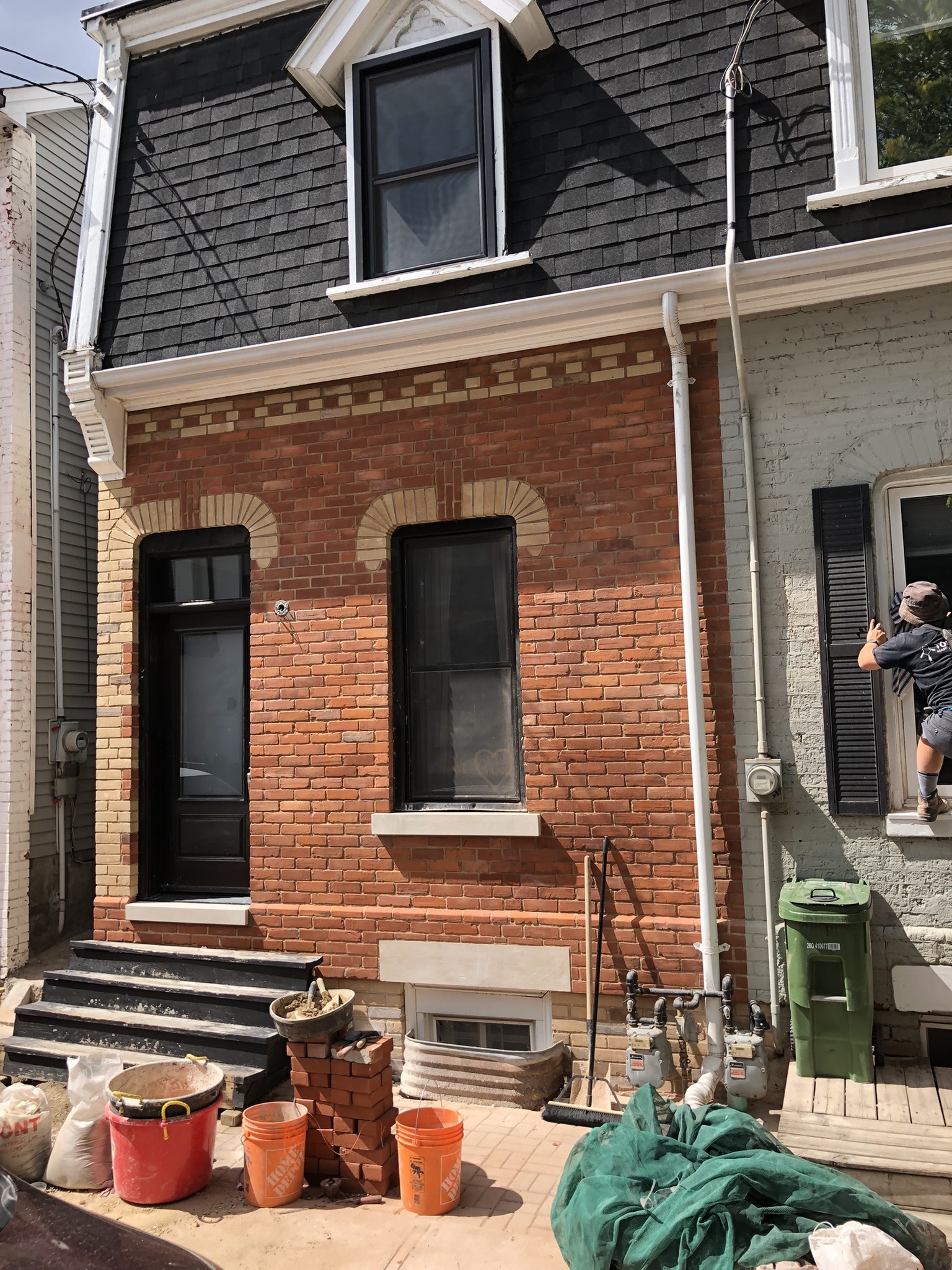 Revamp of a Victorian facade - Toronto Masonry Restoration Ltd